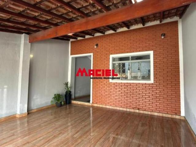 CASA TÉRREA OTÍMA LOCALIZAÇÃO