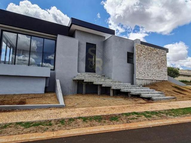 Casa térrea para Locação, no Condomínio Alto do Castelo I