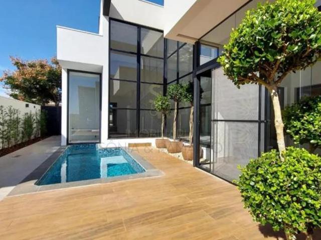 Casa Térrea para Locação no Residencial e Empresarial Alphaville, no Condomínio Alphaville II, em R