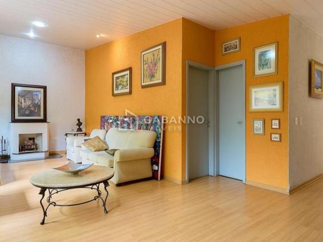 Casa térrea, para quem busca sossego e calmaria, s