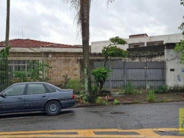 Casa térrea para reforma com 3 dorms  1 suíte, sala, cozinha, quintal