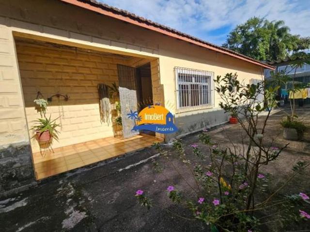 Casa térrea para reforma à venda em Bertioga SP, Centro 2 quartos, 205,61 m² de área e 395 m² de á