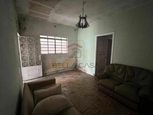 Casa Térrea para reforma Santa Clara Ótimo terreno Rua tranquila 2 vagas para carro pequeno