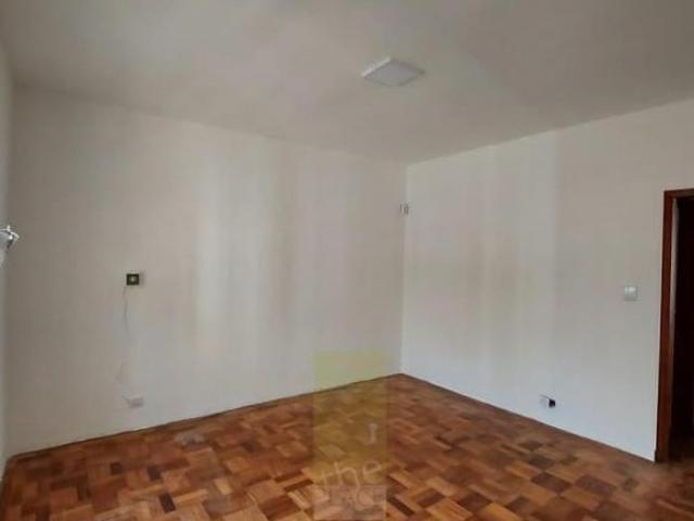 CASA TÉRREA PARA VENDA NO CAMPO BELO !