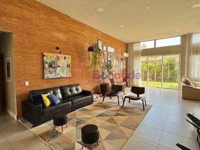 Casa térrea para VENDA no Condomínio TERRAS DO CAXAMBU, em Jundiaí SP