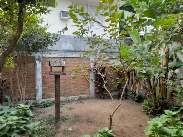 Casa térrea para venda e locação de 350m² | 04 dormitórios, sendo 02 suítes e 02 vagas de garagem |