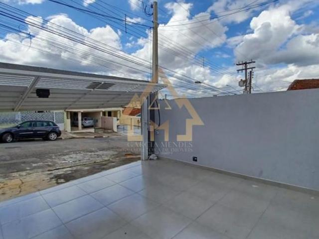 Casa Térrea para Venda em Atibaia, Atibaia Jardim, 2 dormitórios, 1 banheiro, 2 vagas