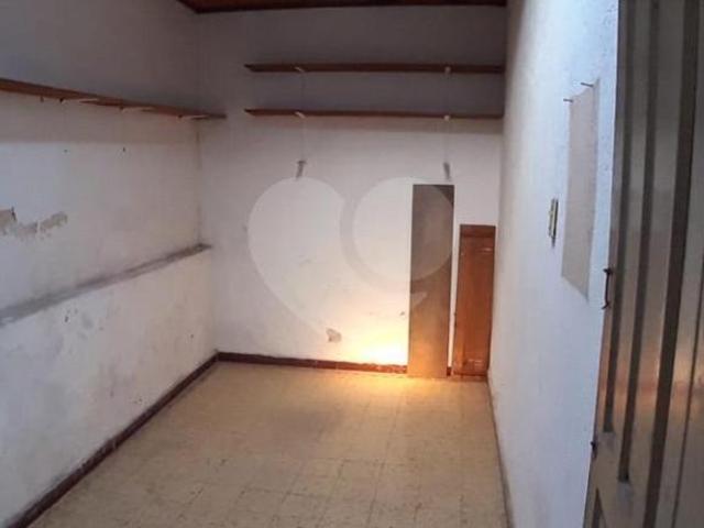 Casa Térrea para venda em Diadema com 2 dormitórios e 2 vagas
