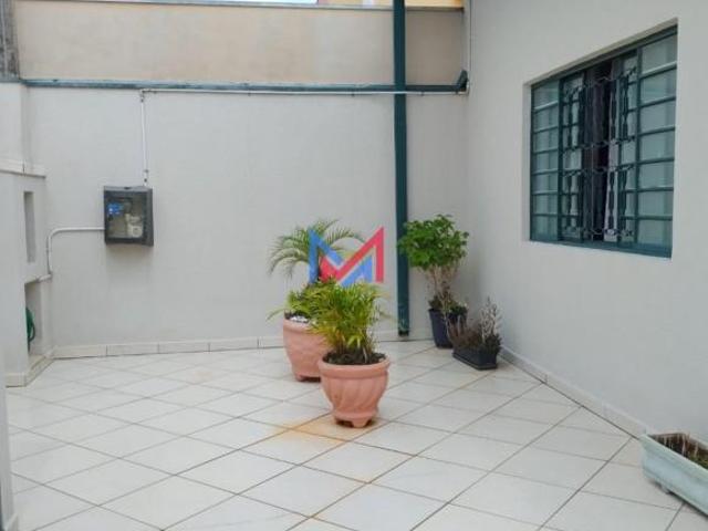 Casa Térrea para Venda em Indaiatuba, Jardim Europa, 3 dormitórios, 1 suíte, 3 banheiros, 3 vagas