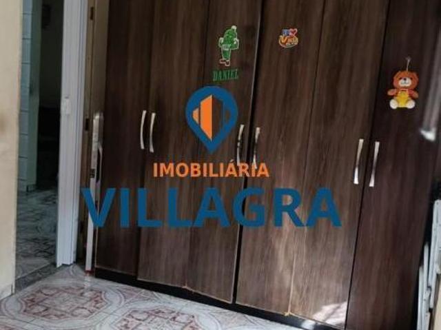 Casa Térrea para Venda em São José dos Campos, Campo dos Alemães, 3 dormitórios, 1 banheiro, 2 vagas
