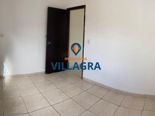 Casa Térrea para Venda em São José dos Campos, Jardim Pararangaba, 2 dormitórios, 1 banheiro, 1 vaga
