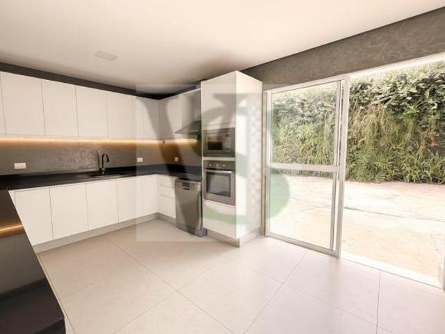 Casa Térrea para Venda em São Paulo, Vila Albertina, 3 dormitórios, 3 suítes, 5 banheiros, 2 vagas