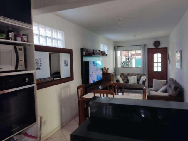 Casa térrea para venda em Vila Brasileira, Mogi das Cruzes, SP. Imóvel com 3 quartos sendo 1 suíte e