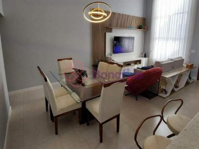 Casa térrea para VENDA, localizada no bairro JARDIM ALICE/ MEDEIROS, na cidade de JUNDIAÍ