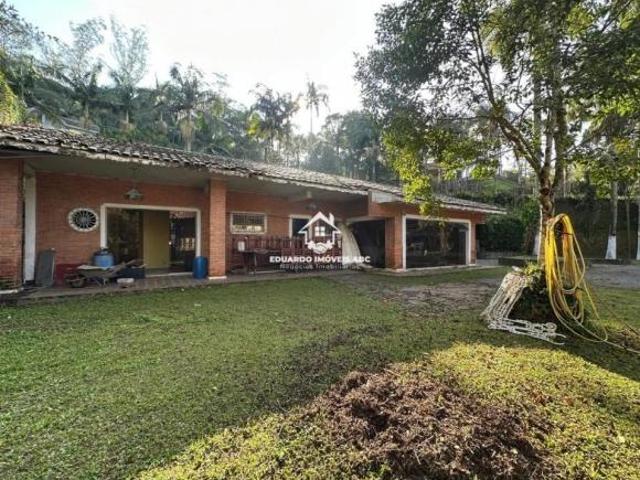 Casa Terrea para Venda, 2 dorm s, 2 suite s, 3 vaga s, 200 m²