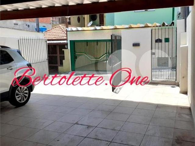 Casa Térrea para venda, 3 quartos 1 suíte, quintal. 3 vagas. Santa Teresinha