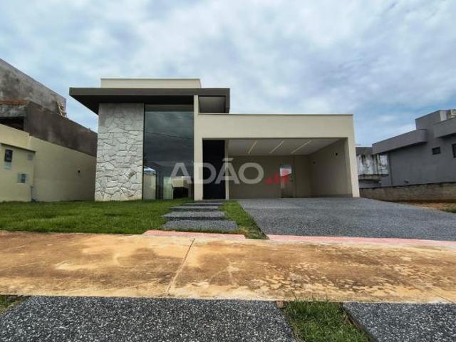 CASA TERREA PARQVILLE PINHEIROS Casa em Condomínio com 3 Quarto s por R$ 1350000.00 no setor Parqv