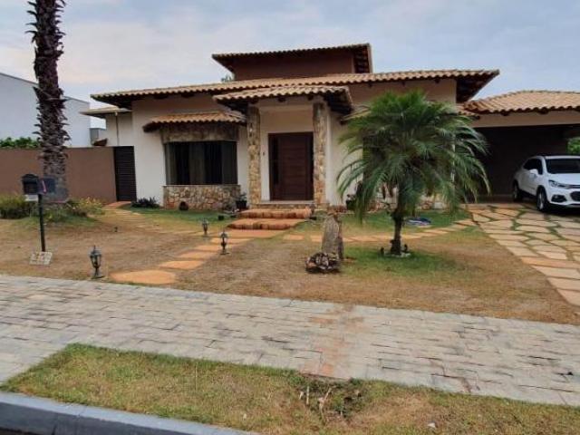 Casa Térrea Portal do Sol II Casa em Condomínio com 3 Quarto s por R$ 3700000.00 no setor Loteament