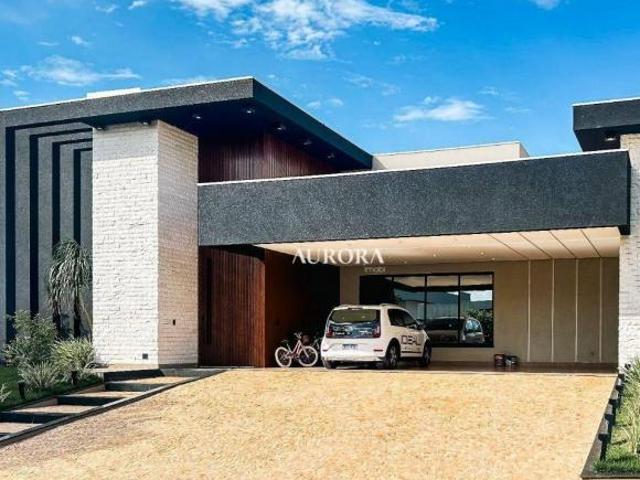 Casa Térrea Porteira Fechada com 4 suítes à venda, 327 m², Acabamento de Alto Padrão por R$ 3.889.0