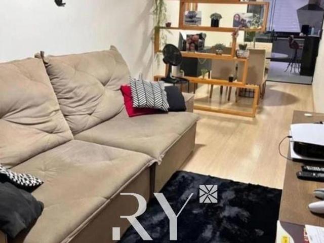 Casa térrea *PORTEIRA FECHADA* Condomínio Paradise Eugênio de Mello 2 dorm Área Gourmet