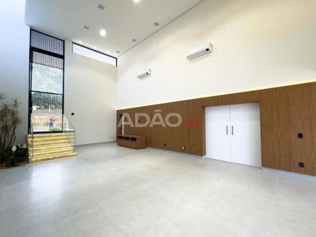 Casa térrea Plateau D&apos Or Privilège Casa em Condomínio com 4 Quarto s por R$ 4990000.00 no setor Par