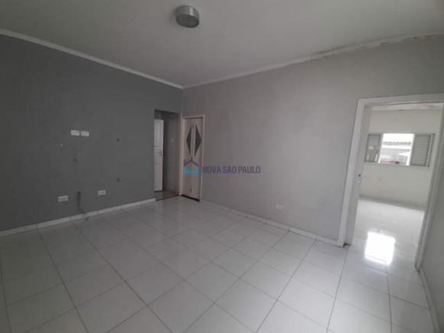 Casa Térrea/ Planalto Paulista/ 2 dormitórios / 2 vagas