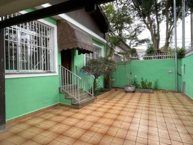 Casa térrea Planalto Paulista terreno 10x30, para modernização