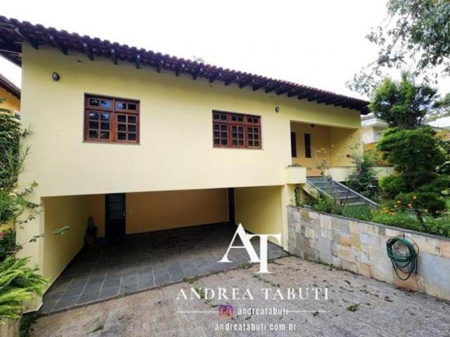 CASA TÉRREA PQ DOS PRINCIPES COM 380m² 3 QUARTOS COM 4 VAGAS
