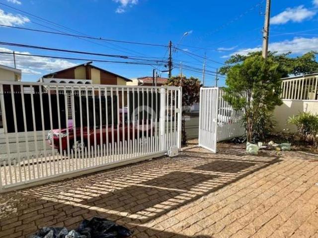 Casa térrea próximo a lagoa do taquaral