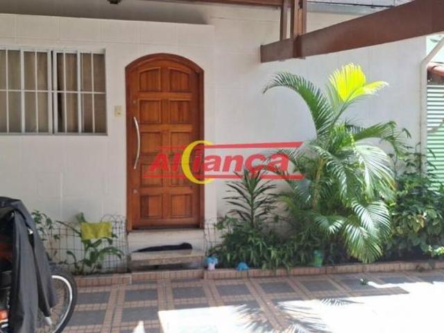 CASA TERREA PROXIMO AO BOSQUE MAIA