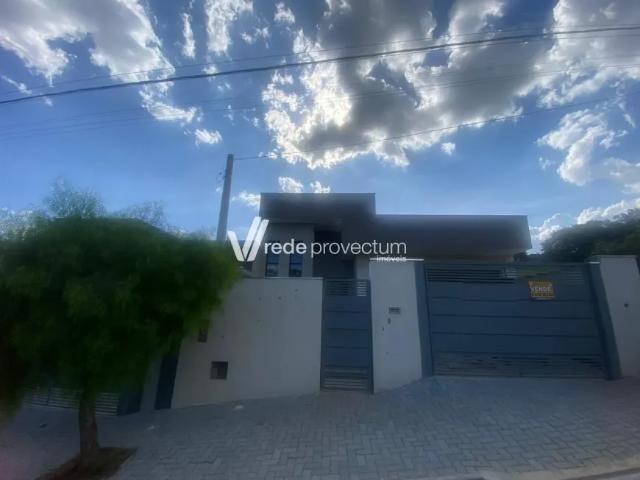 Casa térrea recém construída a venda em Vinhedo/ SP