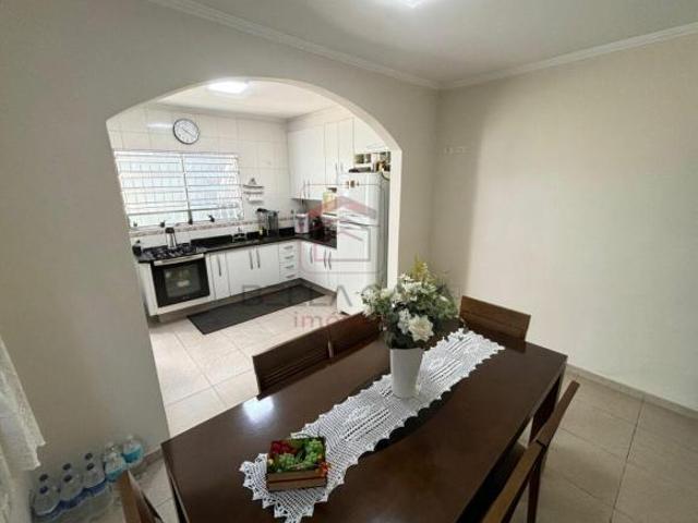 Casa térrea reformada com suíte e salão de festas Vila Prudente