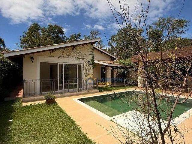 Casa Térrea Reformada à Venda no Condomínio Portal dos Nobres – Atibaia/SP