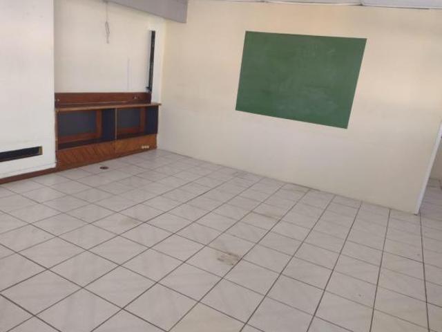 Casa térrea residencial/comercial em ótima localização ! Vila Sonia