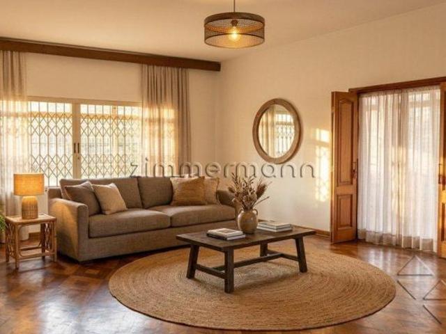 CASA TÉRREA SANTO AMARO 3 DORMITÓRIOS 4 VAGAS