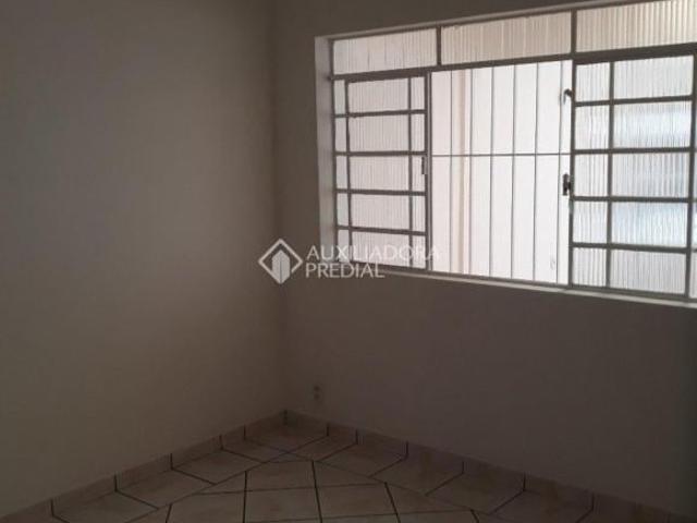 CASA TERREA SANTO ANDRE LUZITA