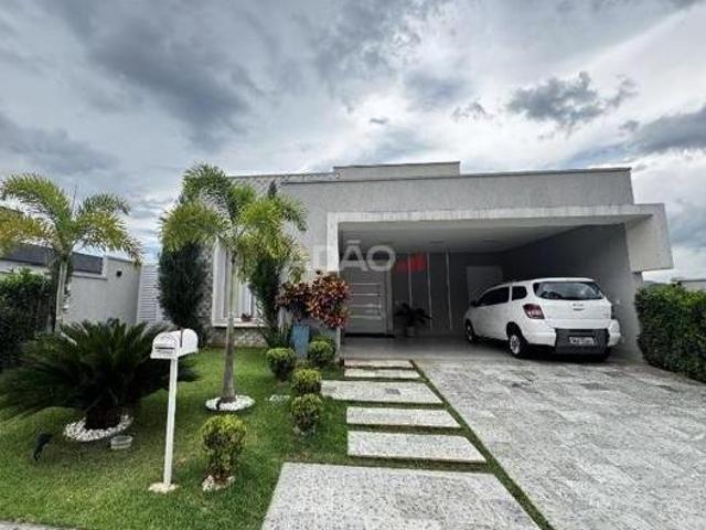 Casa Térrea semi mobiliada Jardins Nápoles Casa em Condomínio com 3 Quarto s por R$ 1450000.00 no s