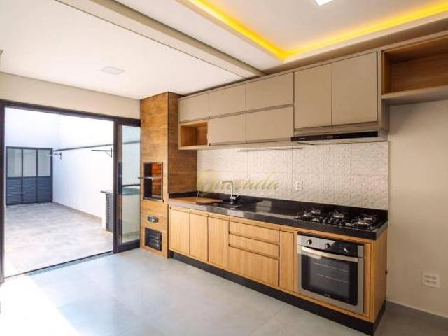 Casa térrea semi nova, à venda, 3 quartos, 1 suíte, planejados, Condomínio Paraty, Indaiatuba