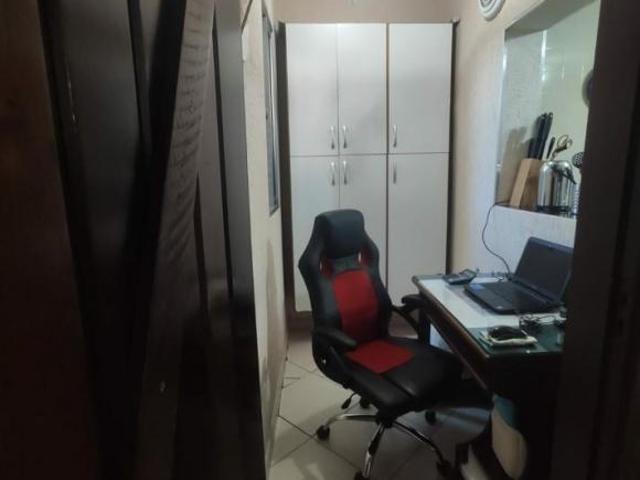 casa térrea sendo ponto excelente para comercio