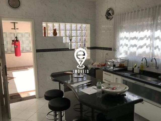 CASA TERREA + SOBRADO 2 IMOVEIS EXCELENTE