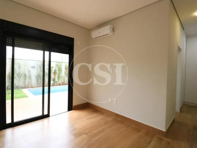 Casa Térrea Sofisticada com 3 Suítes e Piscina no Santorini Residencial Club Paulínia/SP
