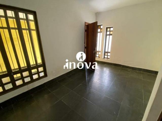Casa / terreno a venda, bairro Fabrício
