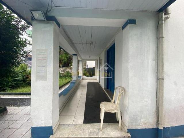 Casa Terreno amplo Macuco Santos