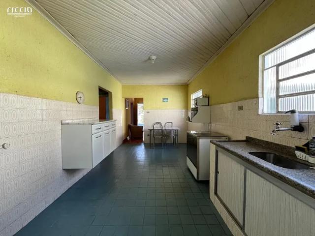 Casa ÓTIMA LOCALIZAÇÃO com 4 dormS à venda, 104 m² por R$ 750.000 Jardim Satélite São José dos C