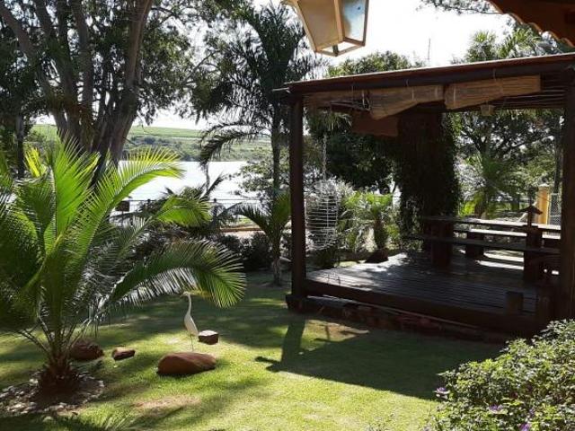 Casa tipo cabana _ frente para represa
