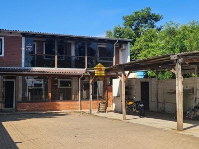 Casa tipo Sobrado