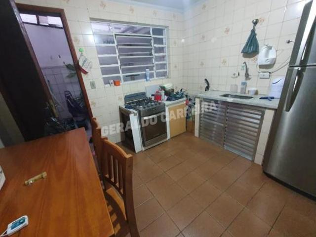 CASA, TIPO SOBRADO A VENDA NA REGIÃO DE INTERLAGOS, COM 02 DORMITÓRIOS, 02 VAGAS