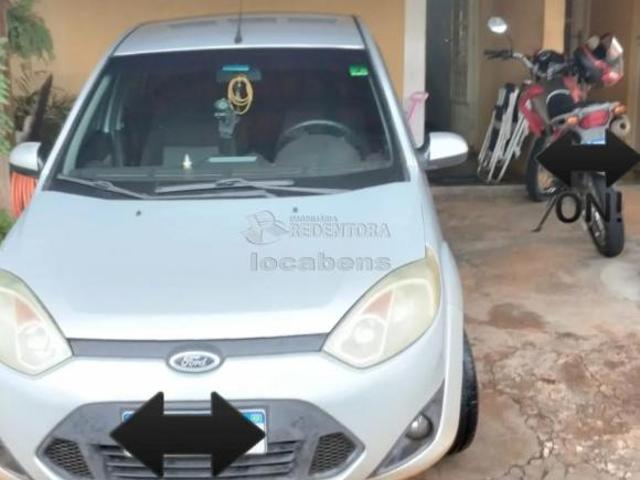 Casa tipo sobrado à venda no Vila Borguese III