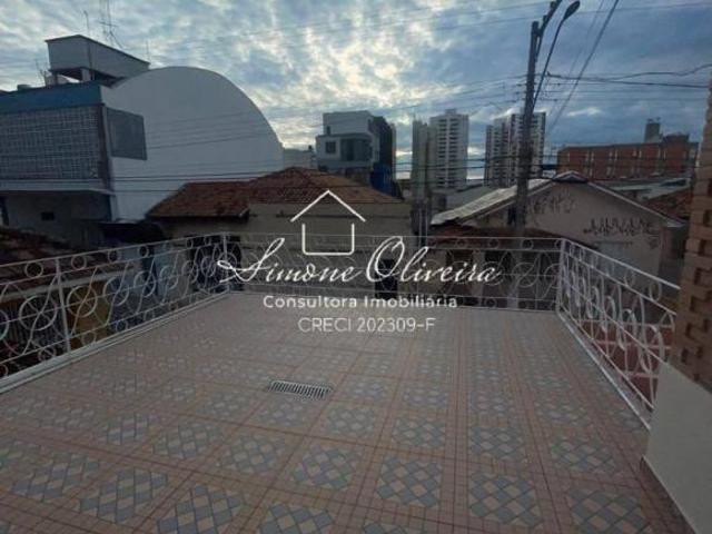 Casa tipo sobrado no Centro de Taubaté! Oportunidade! Baixou o valor!