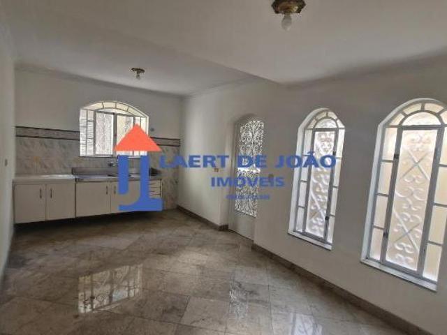 CASA TIPO SOBRADO PARA VENDA NO CAMPO BELO